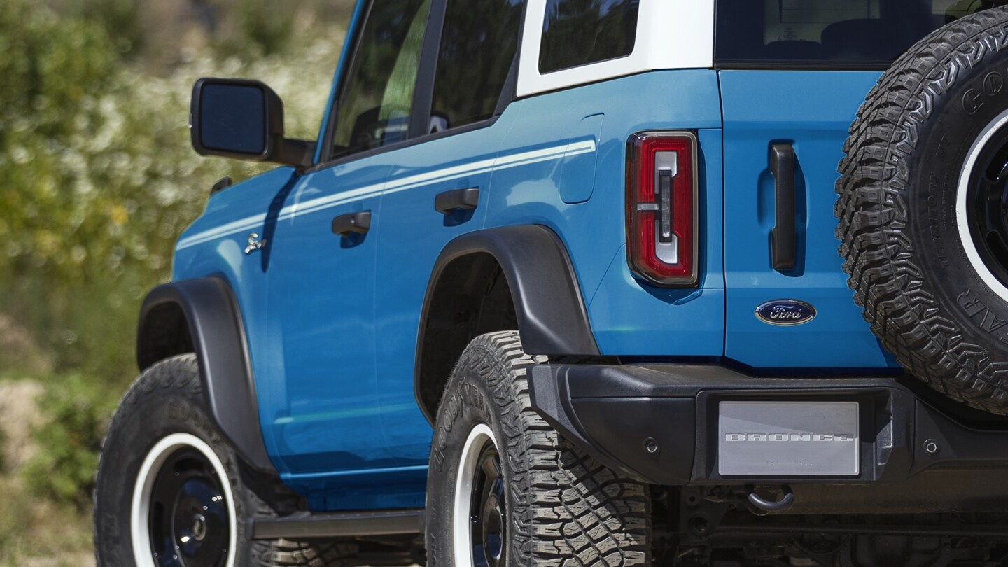 2024 Ford Bronco® SUV | Design Features | Ford.com