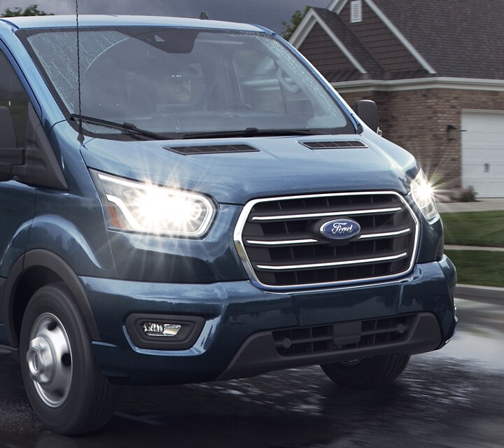 2020 Ford® Transit Passenger Van | New Intelligent All-Wheel Drive (AWD)